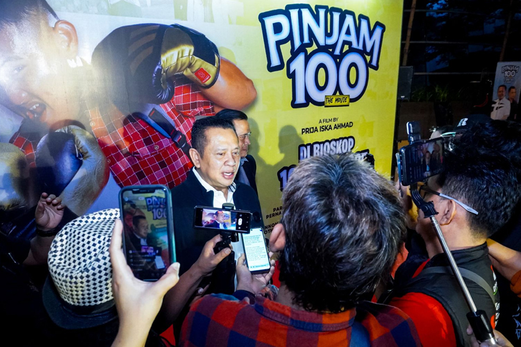 Pinjam 100 The Movie: Kisah Inspiratif Perjuangan dan Persahabatan di ...